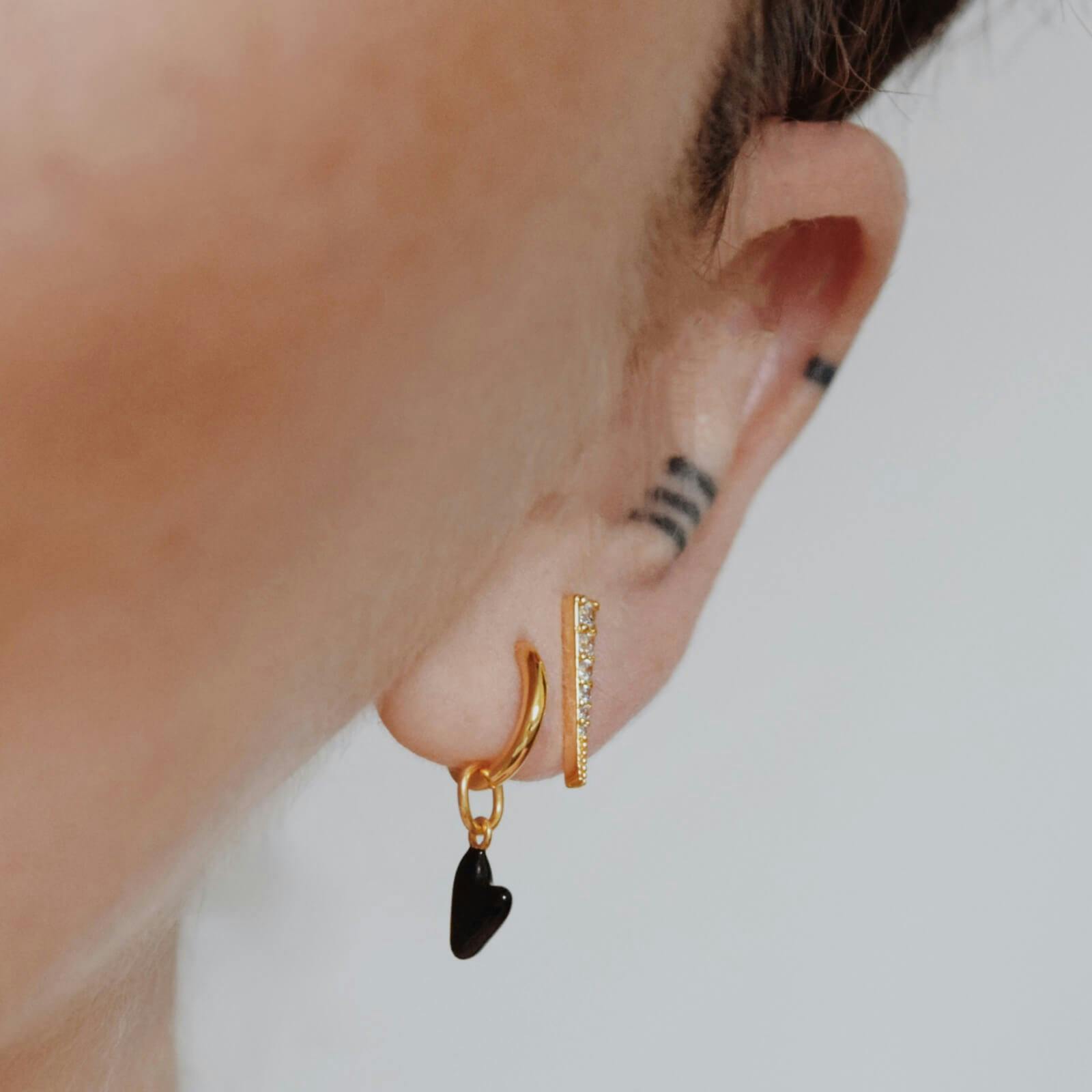 The Ear Bar 👂 – Page 3